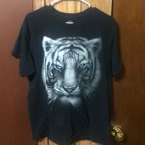 Shirts | Vintage Animal Graphic Tee | Poshmark